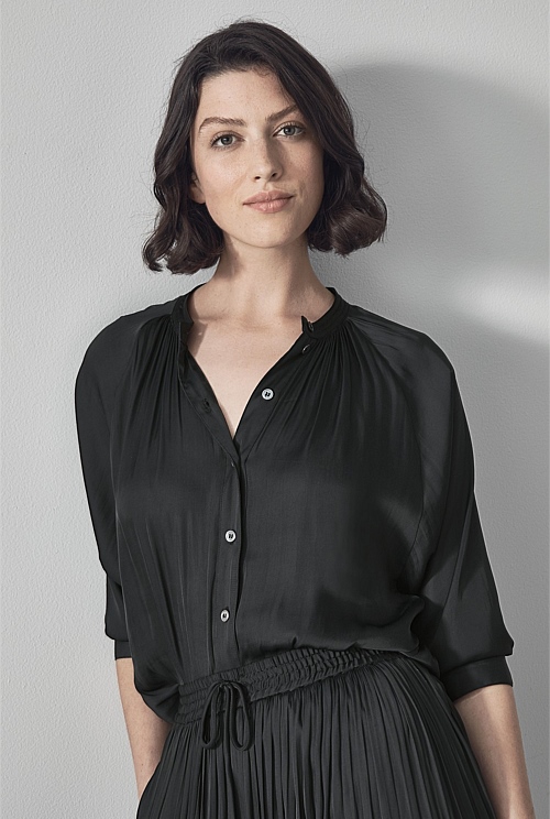 Black Gathered Raglan Sleeve Blouse - WOMEN Shirts | Trenery